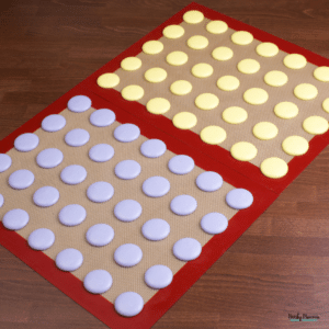 12 Hacks for Perfect Macarons - Nerdy Mamma